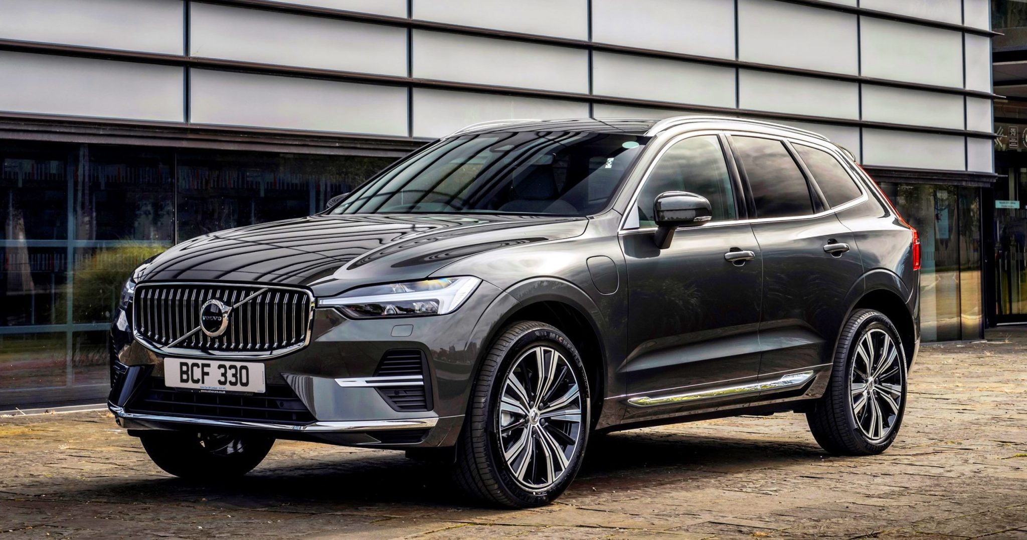 Volvo XC60 - Electric Vehicle Council